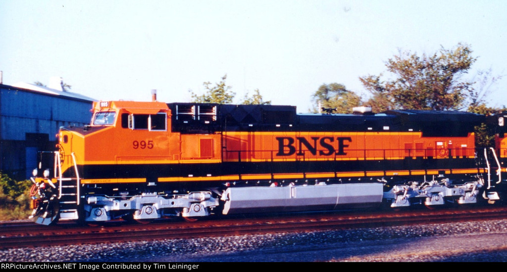 BNSF-995